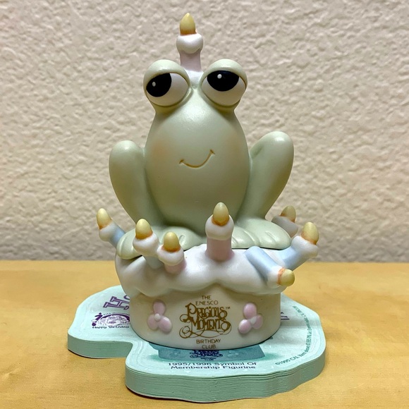 Precious Moments | Art | Precious Moments Hoppy Birthday Frog On A ...